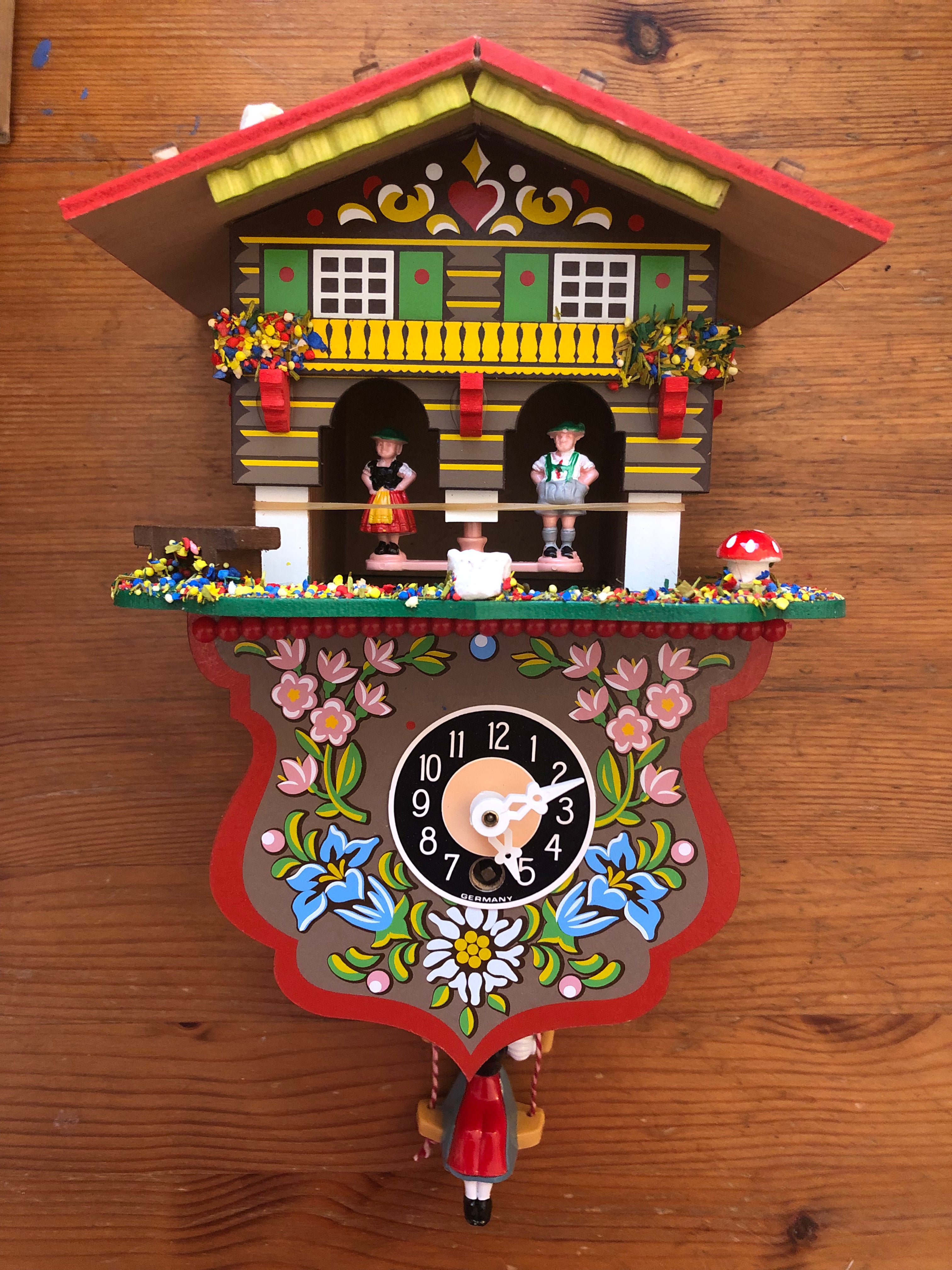 New Miniature Novelty Clock with Weather House